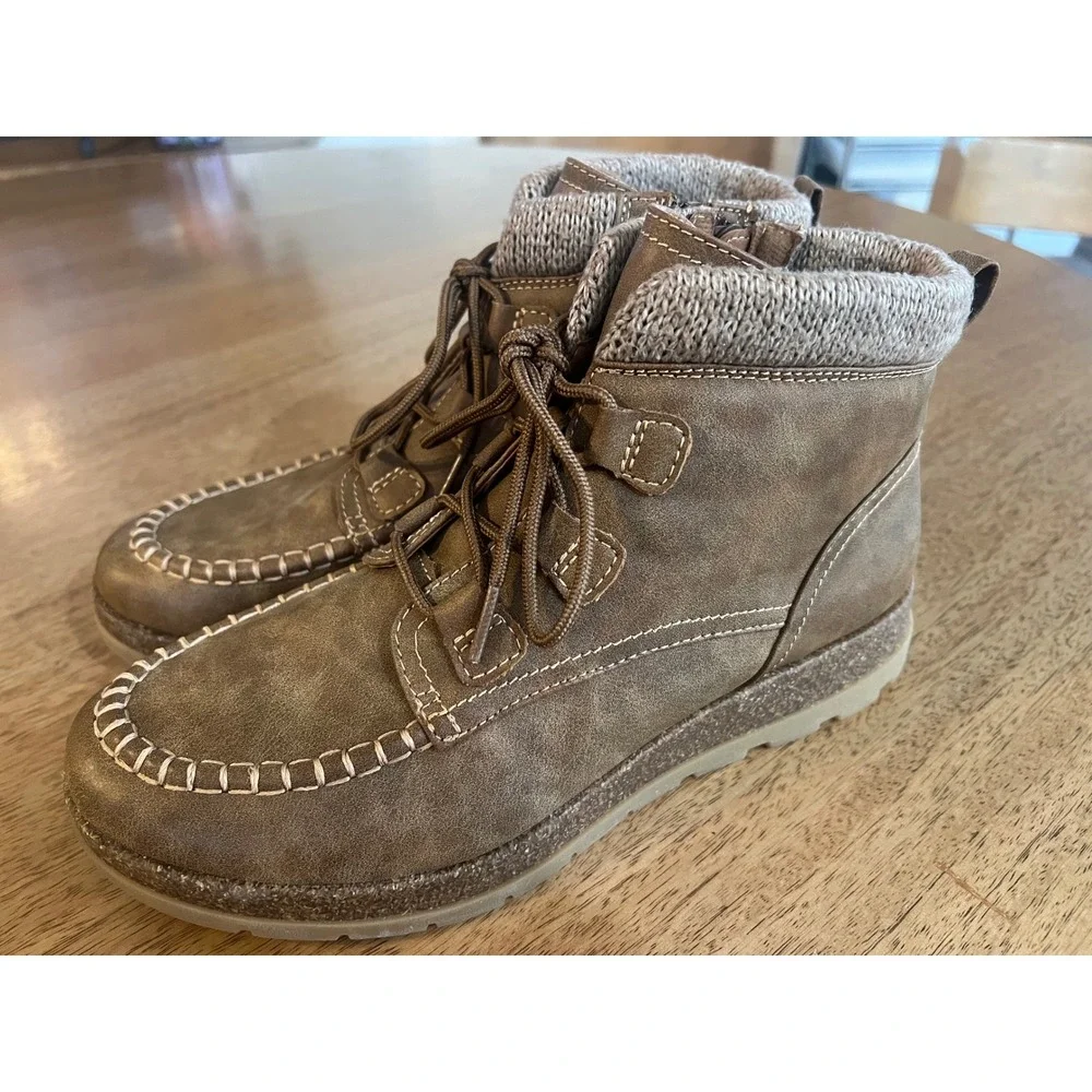 Eurosoft | Shoes | Eurosoft Lorelei Brown Moc Toe Ankle Boots Sweater ...